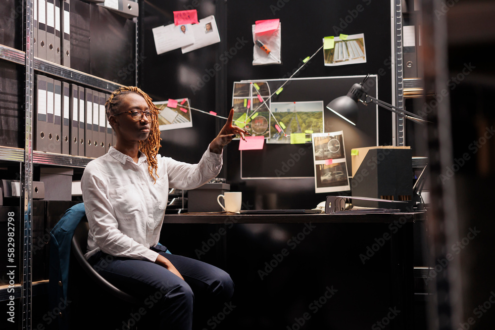 Photo & Art Print Private detective using augmented reality technology ...