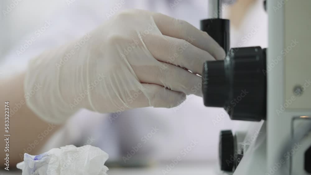 Close up lap worker test lap in medical laboratory Research Scientists ...