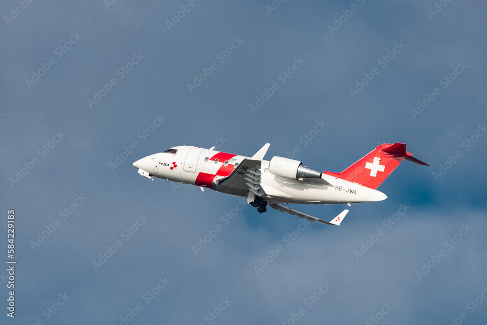 REGA Swiss air rescue Bombardier Challenger 650 jet in Zurich in ...