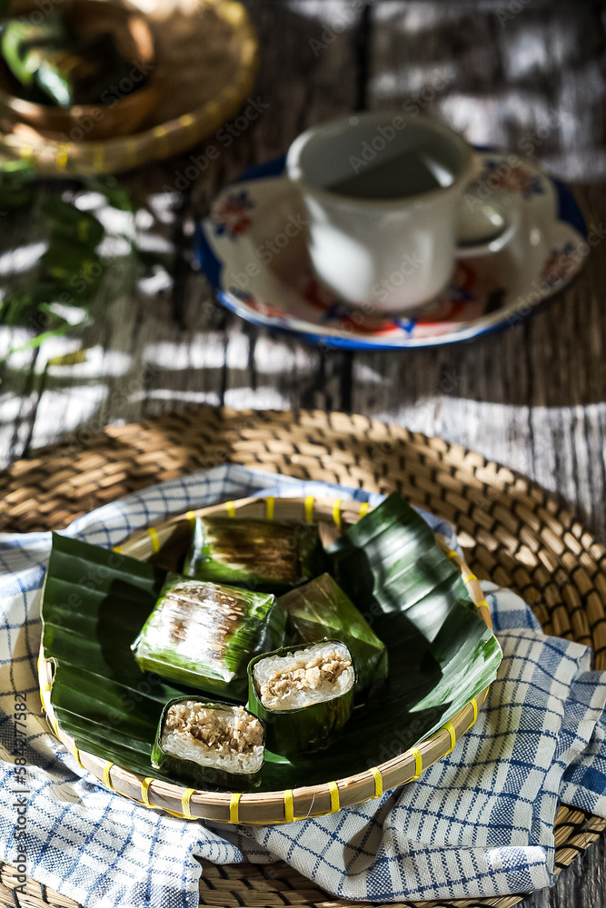lemper ayam, chicken lemper is glutinous rice cake filled chicken ...