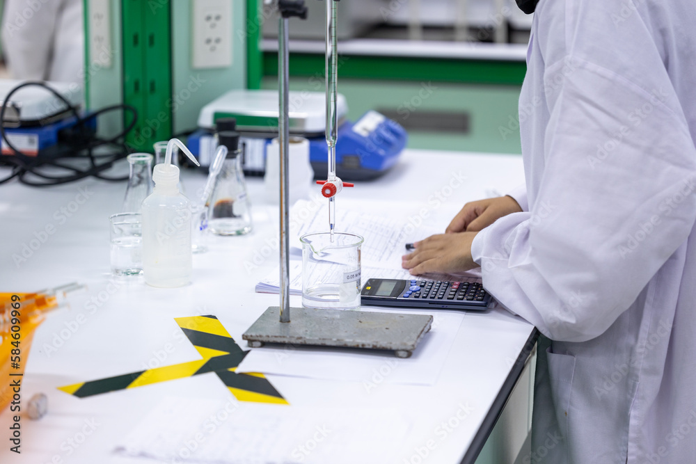 Titration method for determining salt iodate and salt iodide content in ...