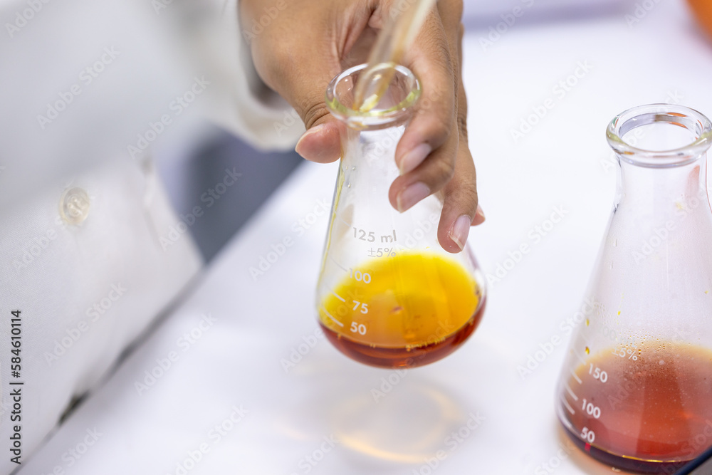 Titration method for determining salt iodate and salt iodide content in ...