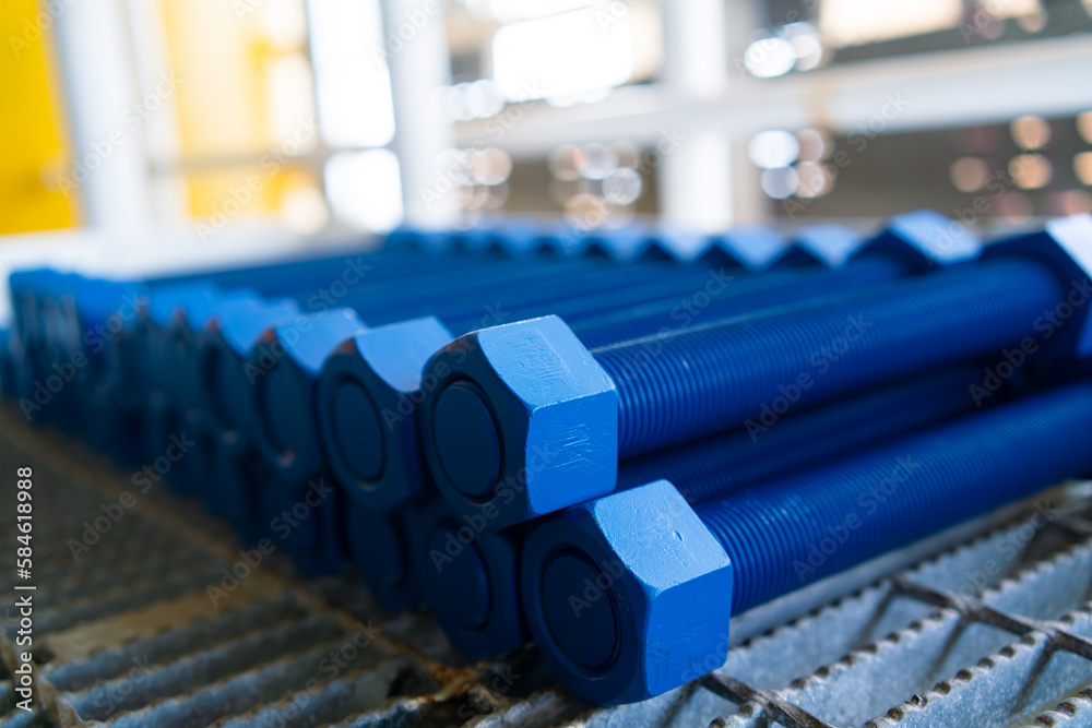 Petroleum industrial metal bolts for replacement of worn out bolts with ...