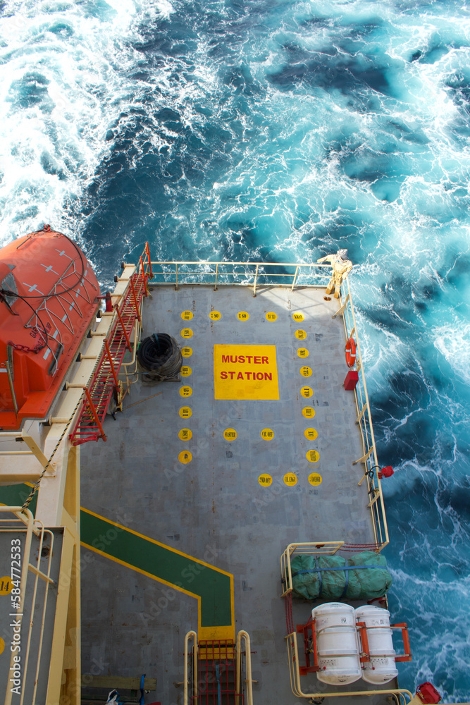 Muster station onboard a merchant ship at sea foto de Stock | Adobe Stock