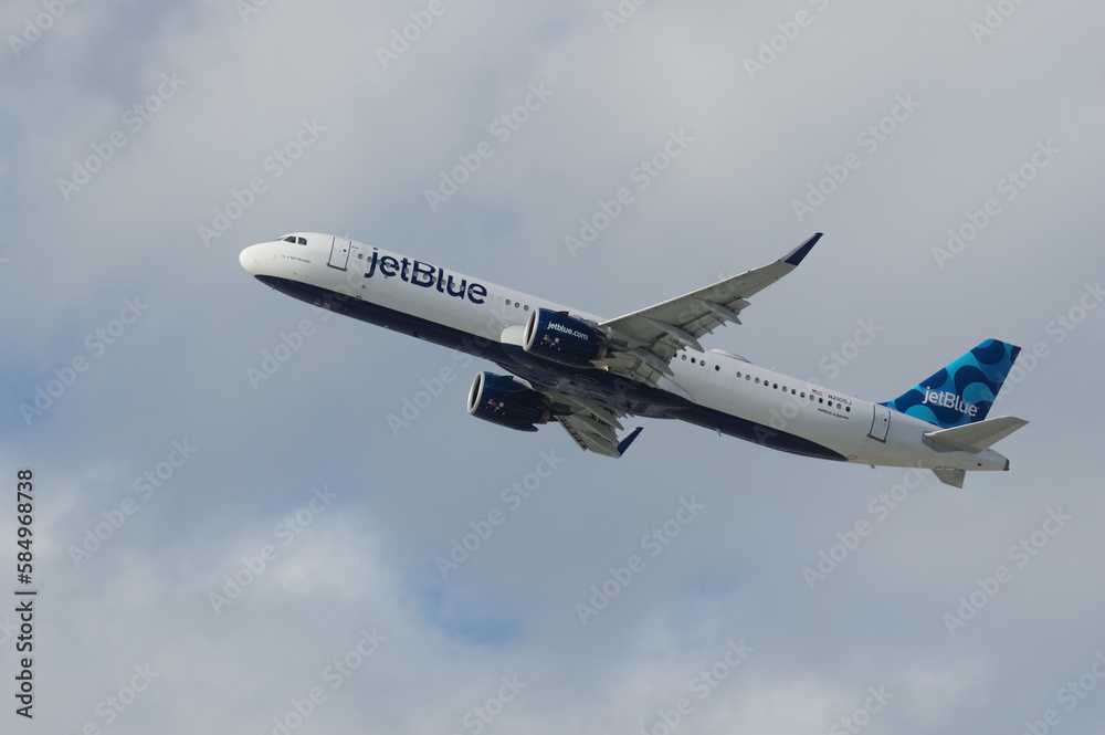 Los Angeles, California, United States: jetBlue Airbus A321 neo ...