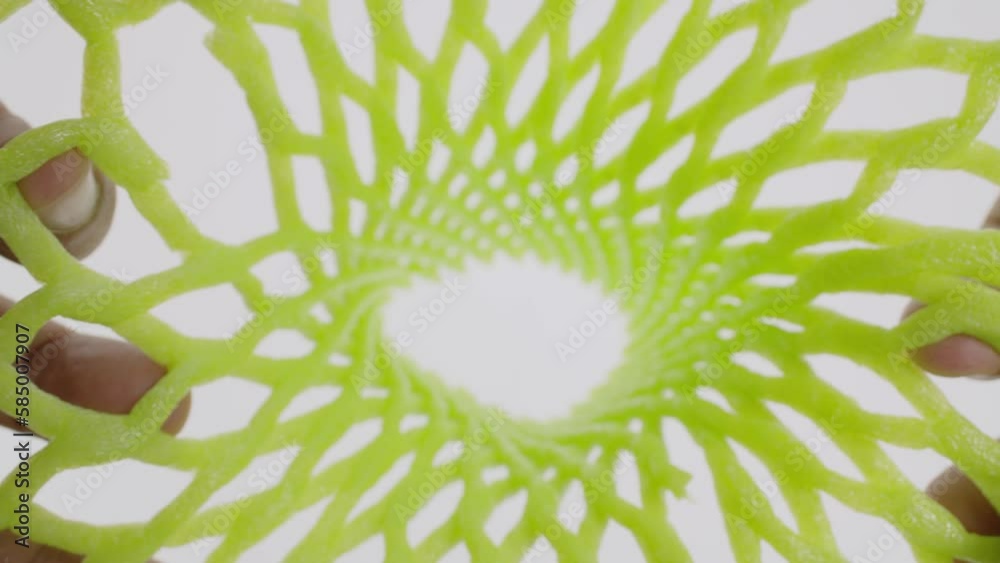 Green foam net for wrapping fruit. Expanded polyethylene foam mesh for ...