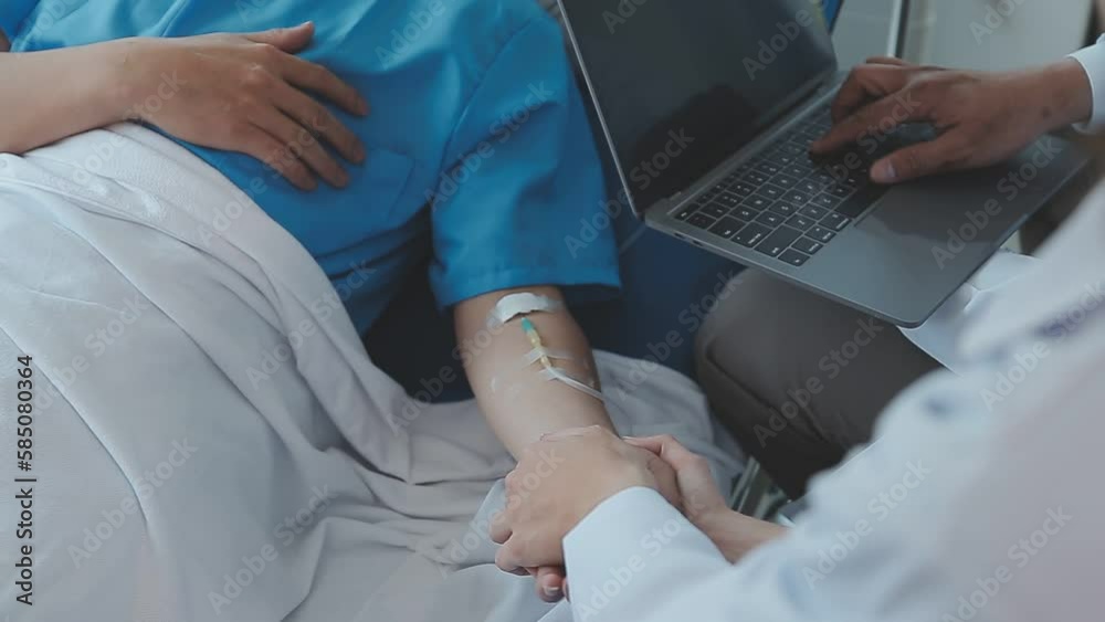 Female doctors recommend patients using chemotherapy as a way to help ...