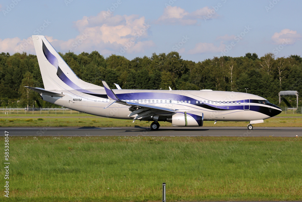 Foto de Privat Boeing 737-700 BBJ airplane at Hamburg airport in ...