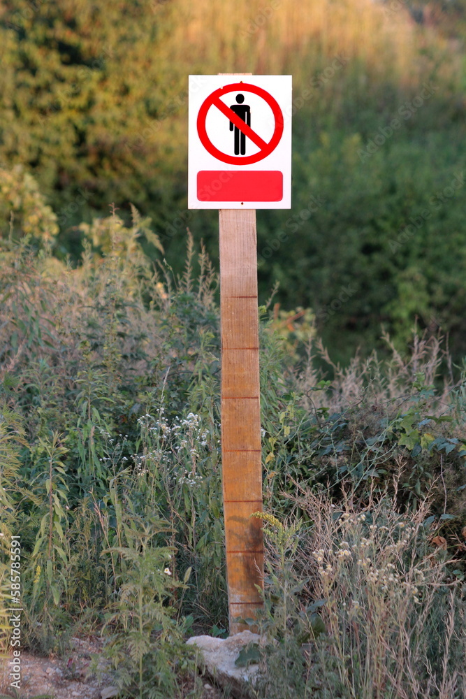 Restricted area do not enter authorized personnel only prohibited ...