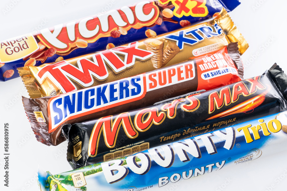 Chocolate Bars Bounty Mars Snickers Twins Picnic Close-up background ...