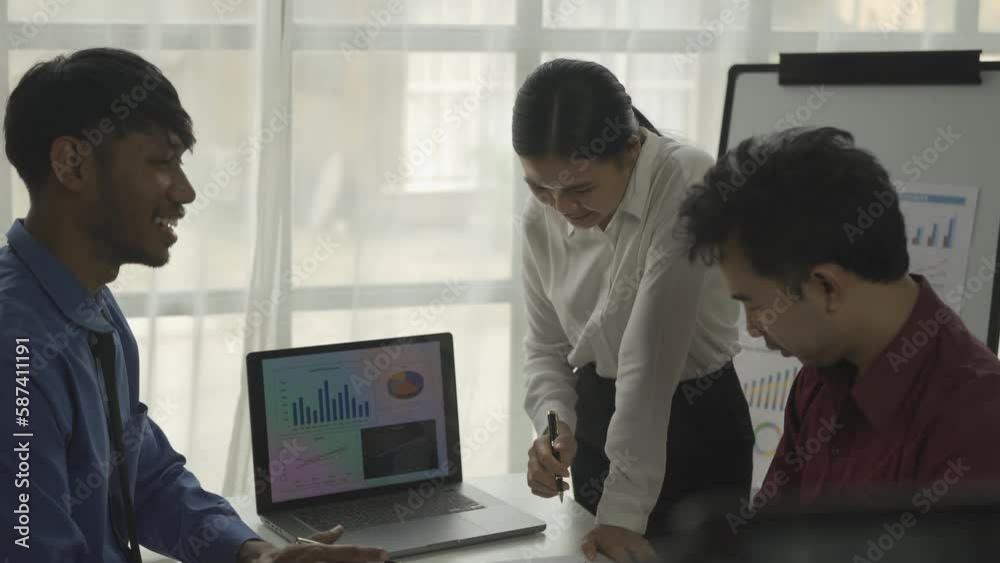 Brainstorming sessions on new document projects Colleagues working ...