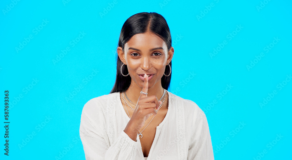 Foto Stock Secret, face and happy woman with finger on lips in studio ...