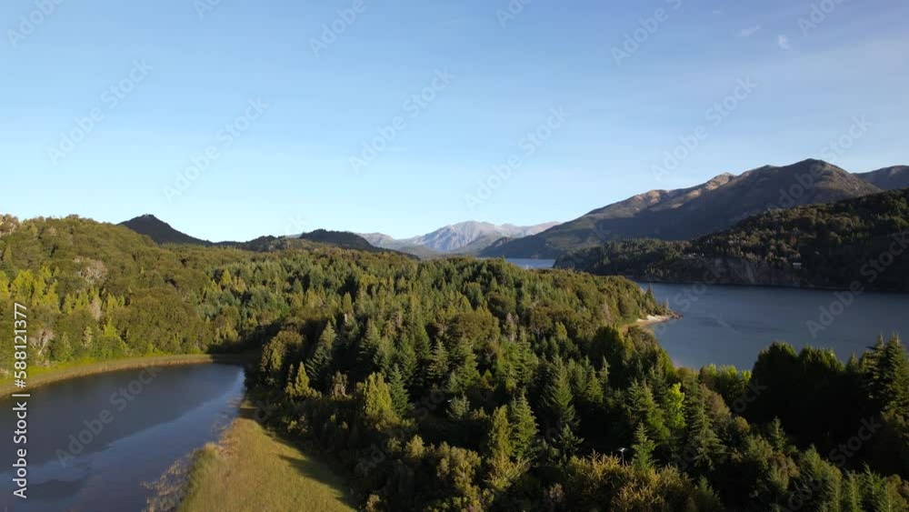 Vista aérea de Bariloche lago perito moreno, lago Nahuel Huapi, lago ...