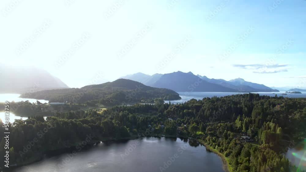 Vídeo do Stock: Vista aérea de Bariloche lago perito moreno, lago ...
