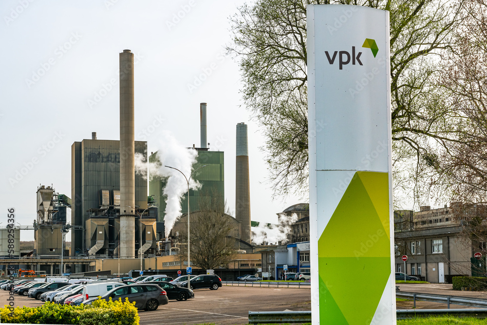 Papeterie groupe belge VPK à Alizay dans l'Eure anciennement Double A ...