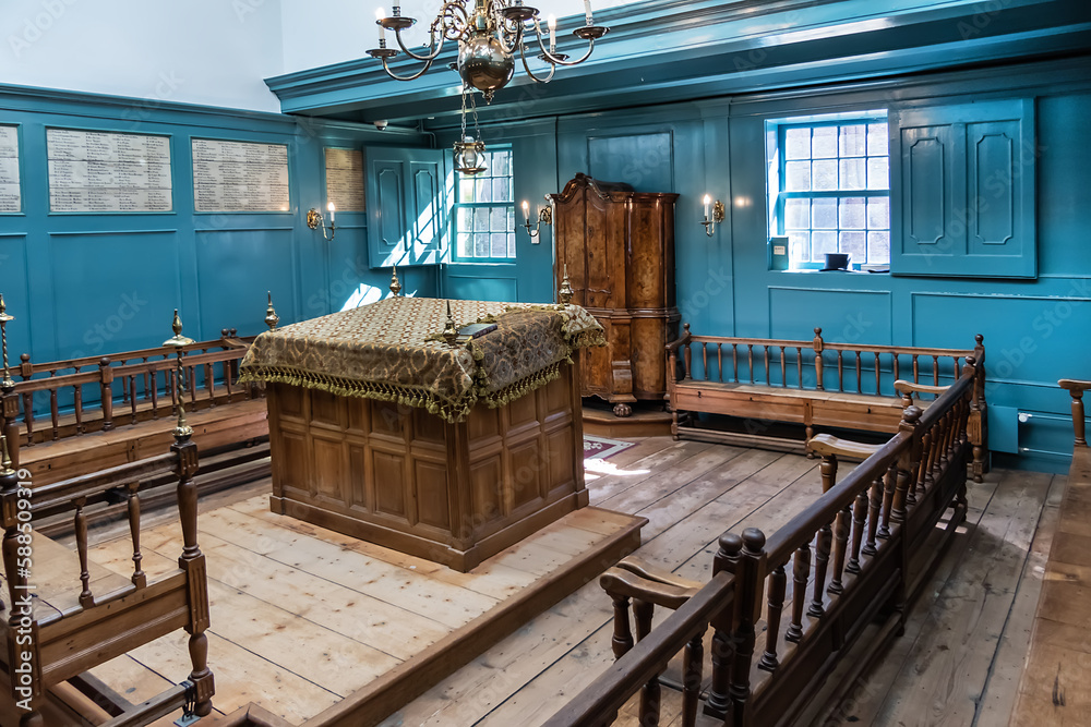 Interior of the Portuguese Synagogue (or the Esnoga, or Snoge, 1675) in ...