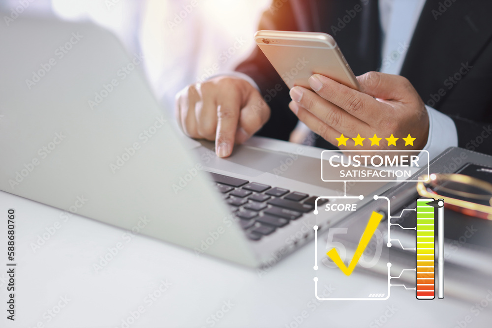 Foto de Smart customer man hands pressing on online application screen ...