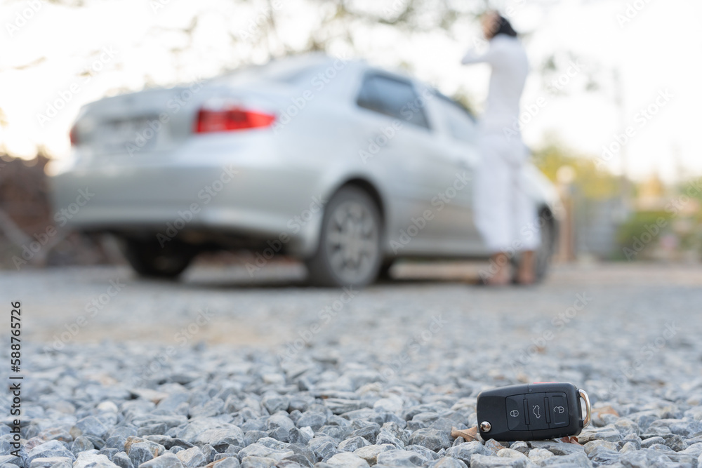 Lost car keys on the ground, Car keys dropped on the floor or fall ...