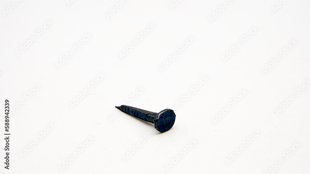 clavos tachuela de hierro , Tachuela Pavonada para tapicería Stock ...