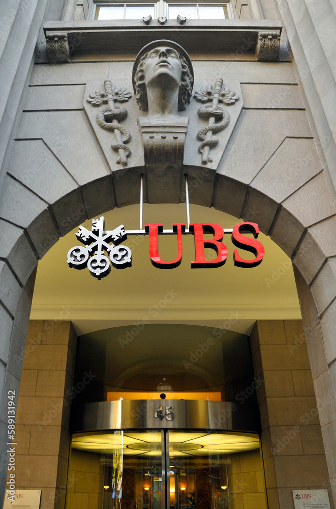 Three-keys (symbols of confidence, security, and discretion) logo of ...