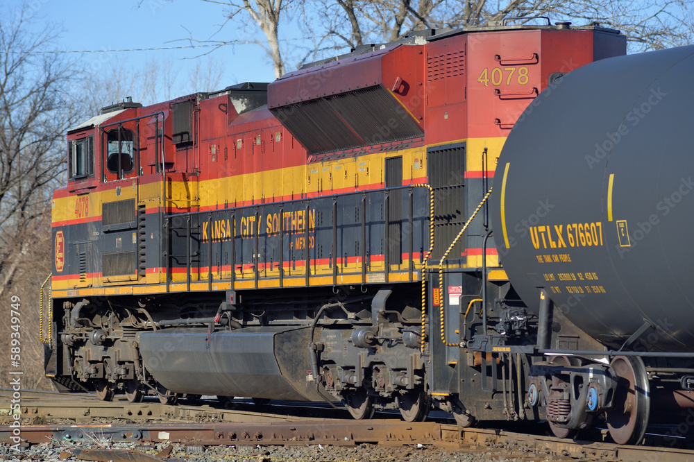 An off-road Kansas City Southern de Mexico Railway locomotive leads a ...