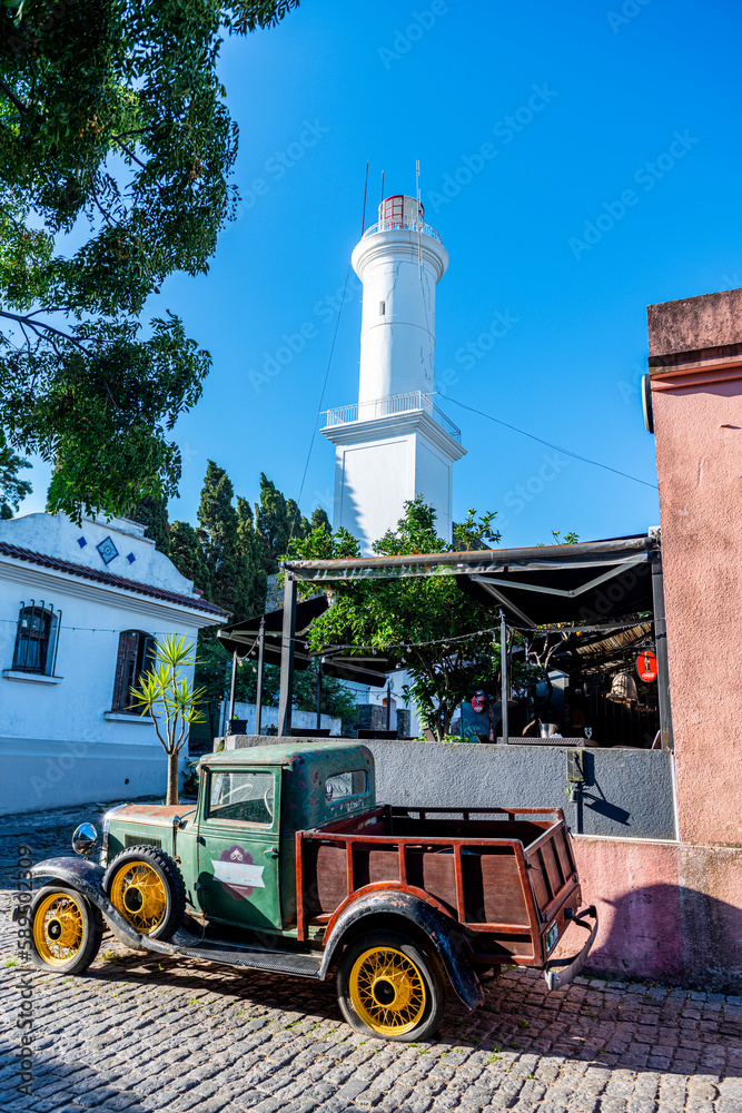 Colonial architecture and the old lighthouse, Colonia del Sacramento ...