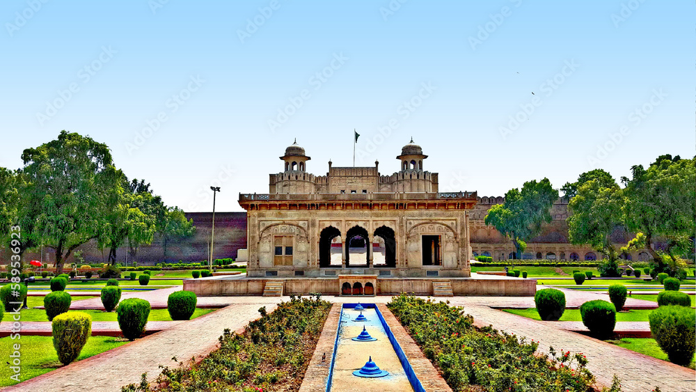 Hazuri Bagh, Lahore Fort - April, 22, 2018: Pakistan, is a garden built ...