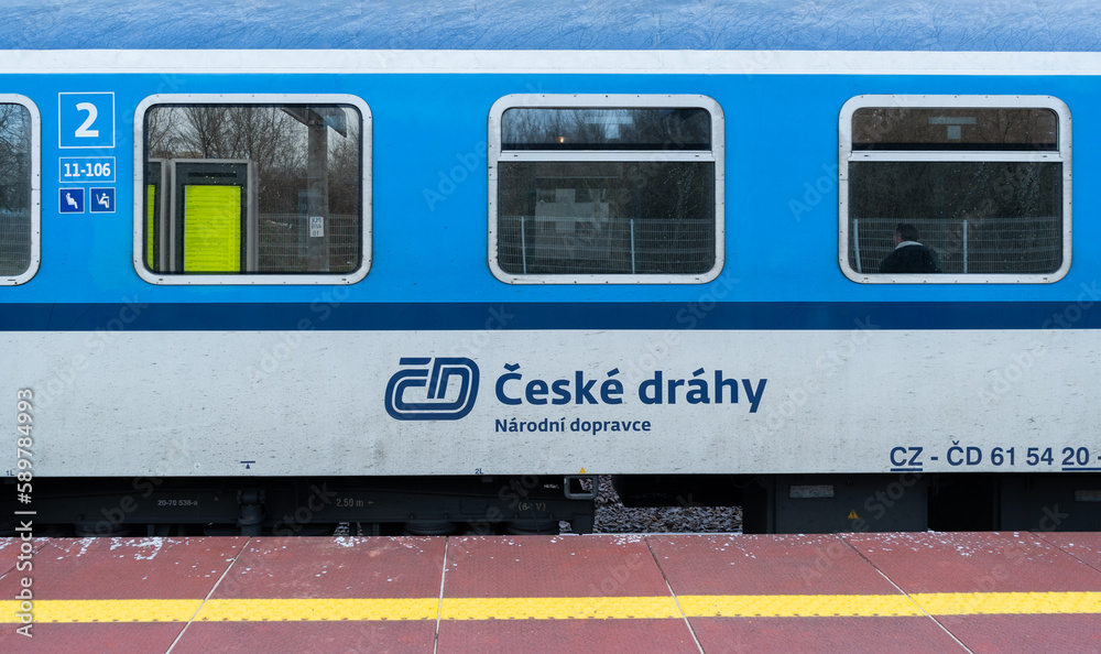 Fotka „České dráhy passenger train at railway station platform. ČD ...