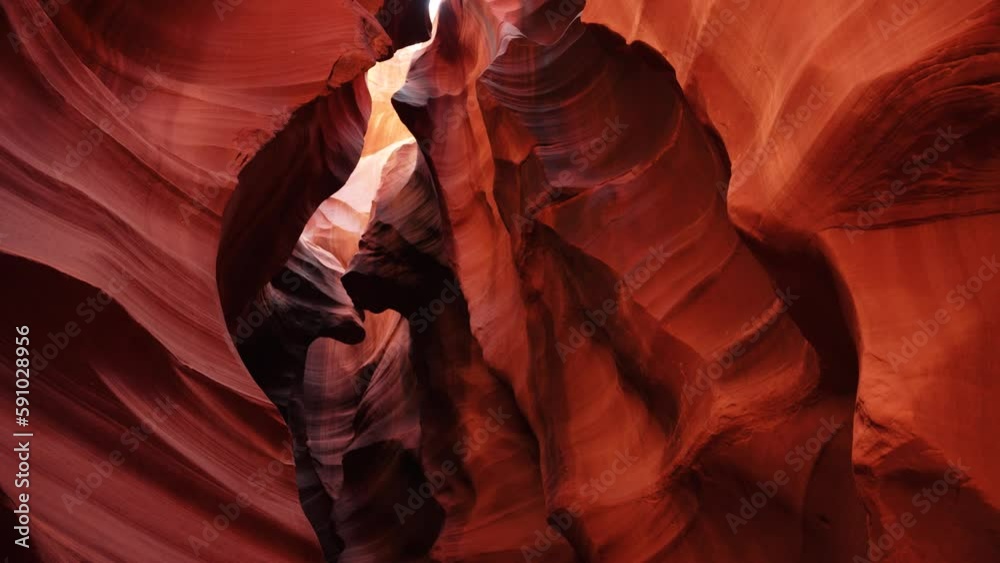 The Antelope Canyon in Arizona, with its wind and water-carved rock ...