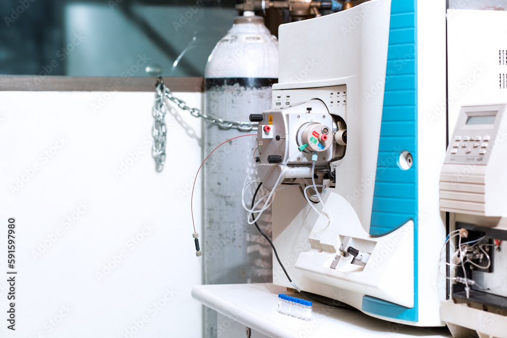 Mass spectrometry ESI and APCI mass used connection with Liquid ...