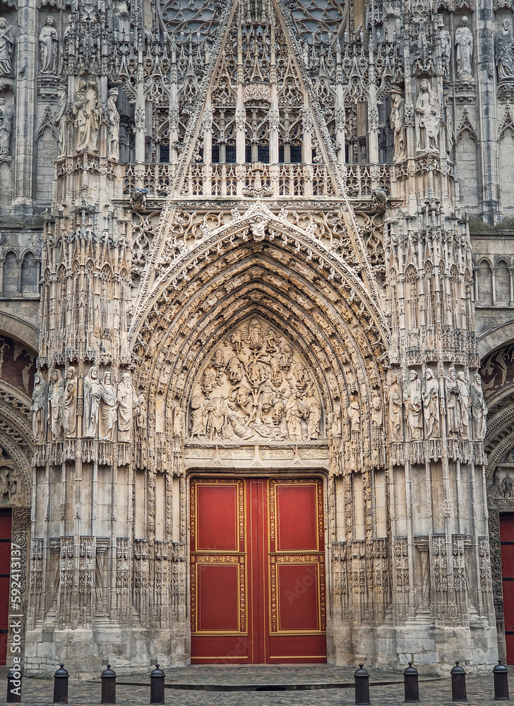 Notre Dame de Rouen Cathedral entrance door. Architectural landmark ...