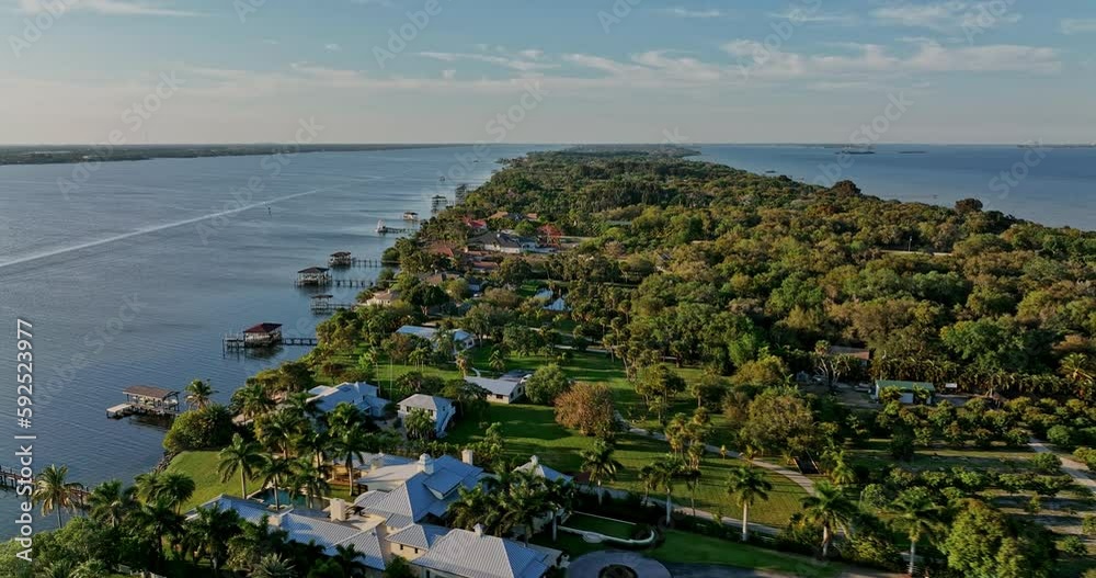 Stockvideo Merritt Island Florida Aerial v12 flyover residential ...