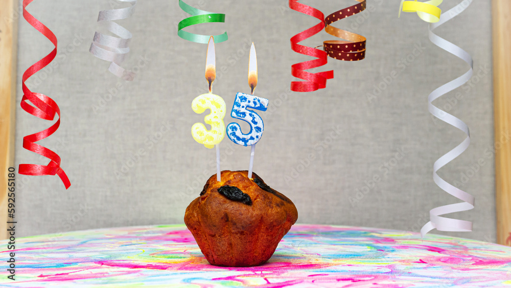 Happy birthday background with muffin with beautiful decorations with ...