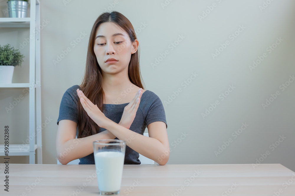 Asian female resistance deny drinking milk, symptom lactose allergy ...