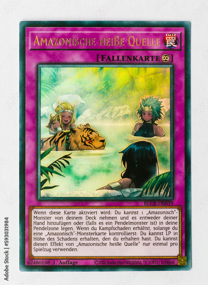 Foto de Hamburg, Germany - 04082023: top shot photo of German Yu-Gi-Oh ...