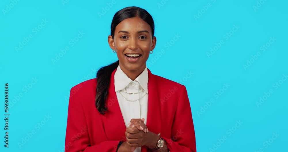 Vidéo Stock Broadcast, woman face and talking in a studio with news ...