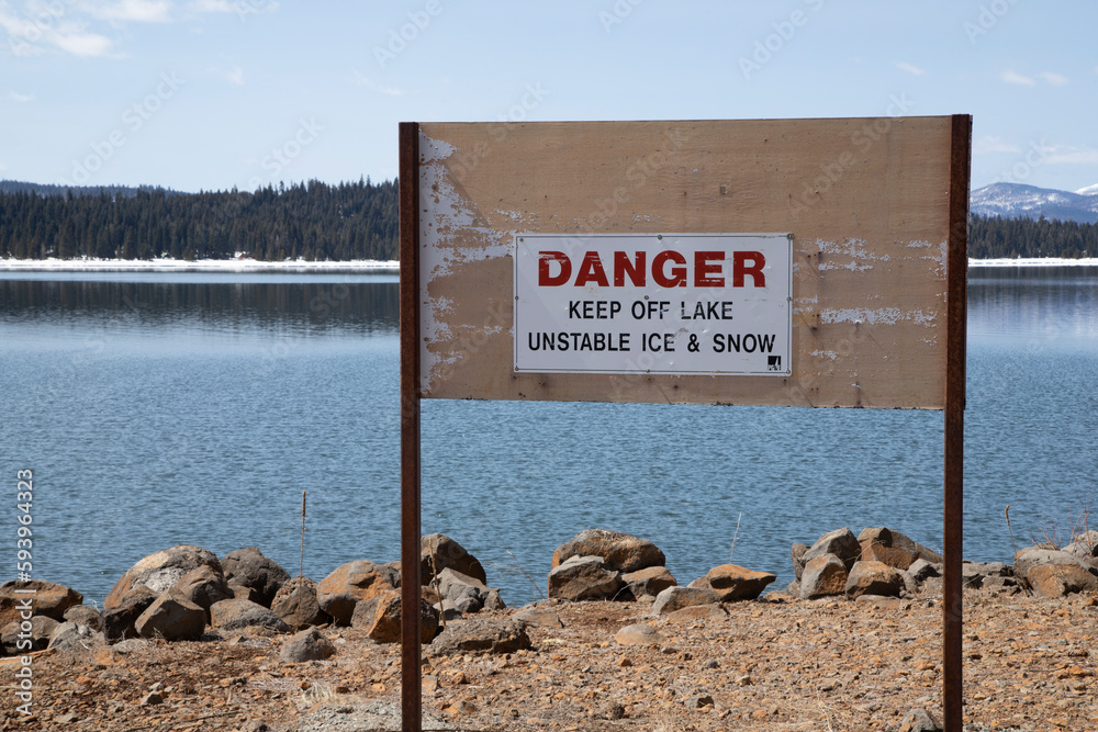 Sign at lake Almanor in Plumas County California USA warning of ...