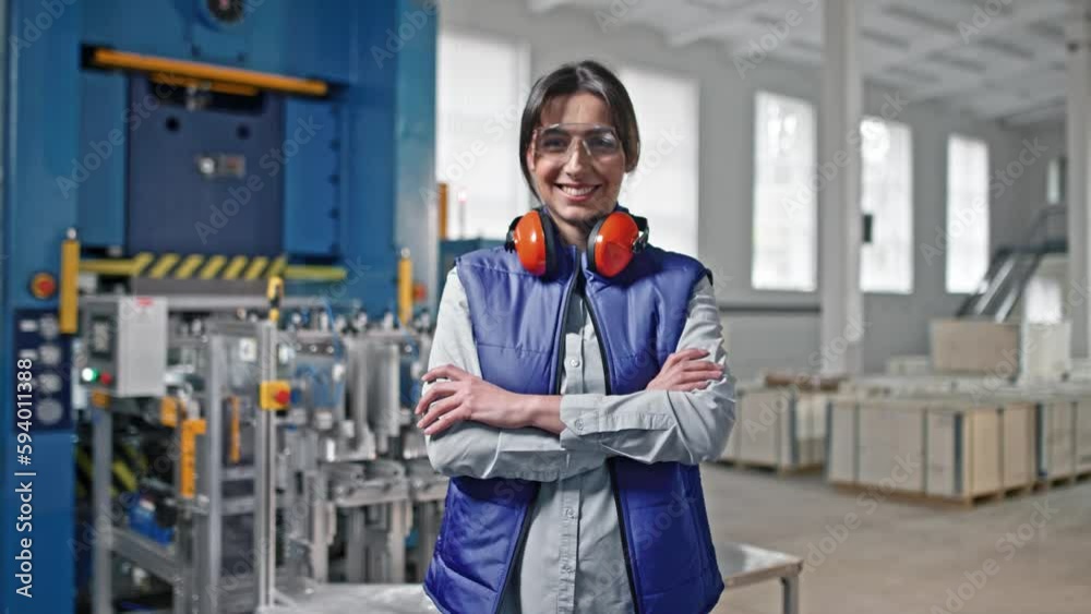 Video Stock Happy satisfied contented glad working middle-aged pretty ...