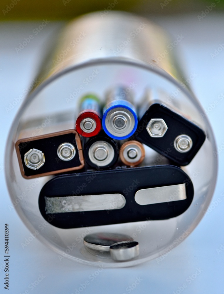 Différents formats de piles électriques Stock Photo | Adobe Stock