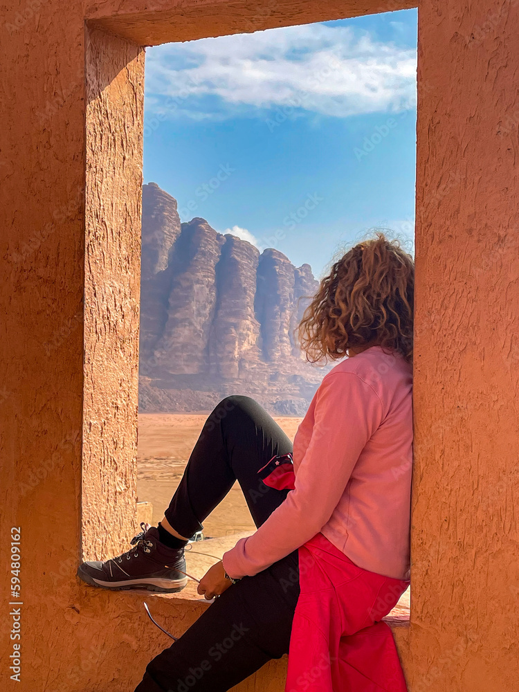 Seven Pillars of Wisdom. Beautiful rock formation on entry in Wadi Rum ...