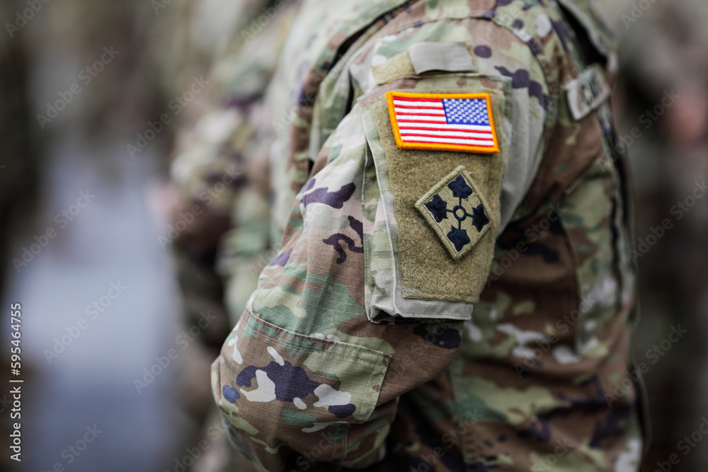 Servicemen Of The 10th Mountain Division And Of The 101st Airborne servicemen-of-the-10th-mountain-division-and-of-the-101st-airborne
