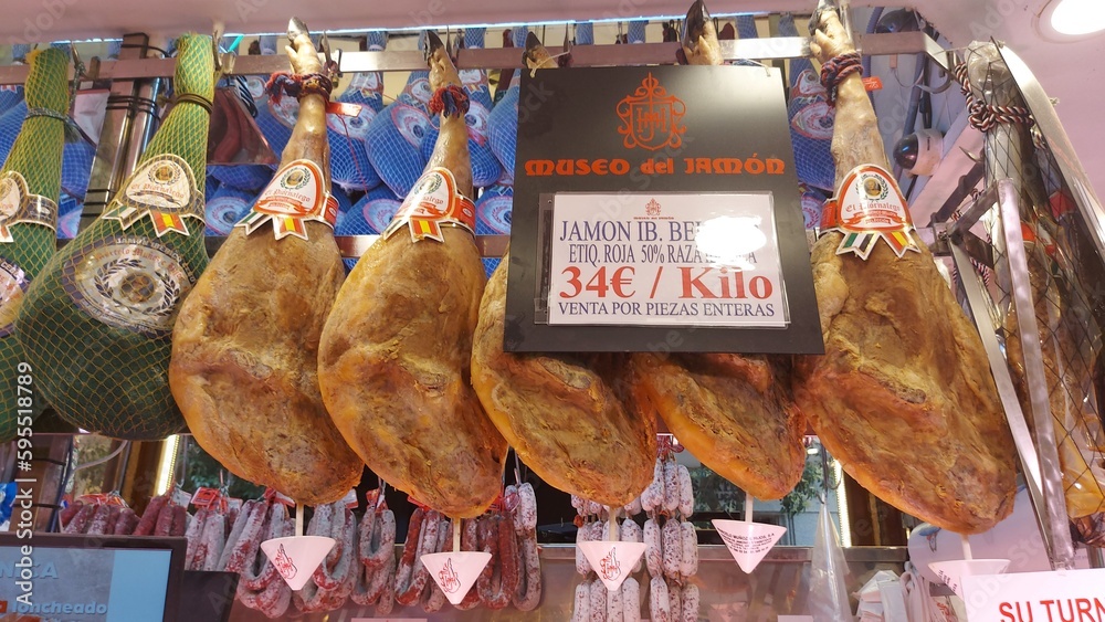 MADRID, SPAIN - JUNE 17, 2022: The famous ham museum in Madrid, Museo ...