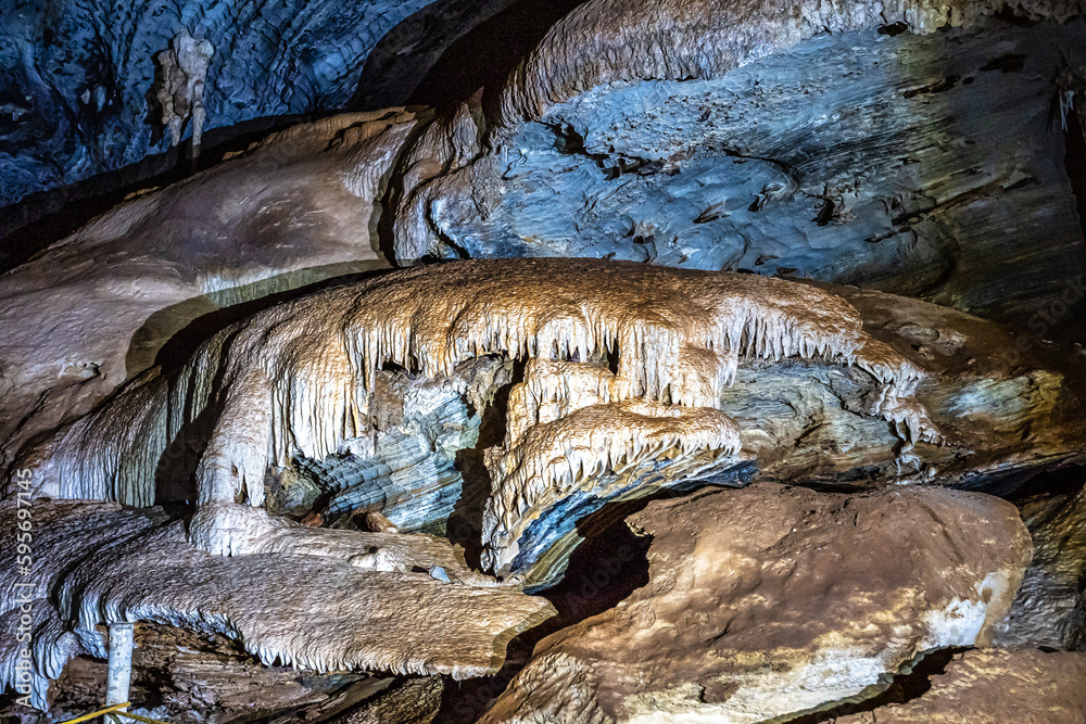 Limestone cave of stalactite and stalagmite formations, Gruta da Lapa ...