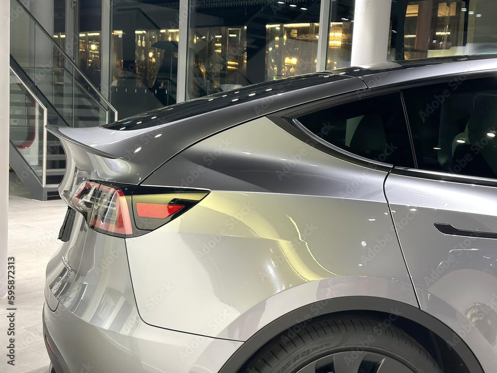 part of Tesla car model Y in liquid silver Mercury Silver Metallic ...