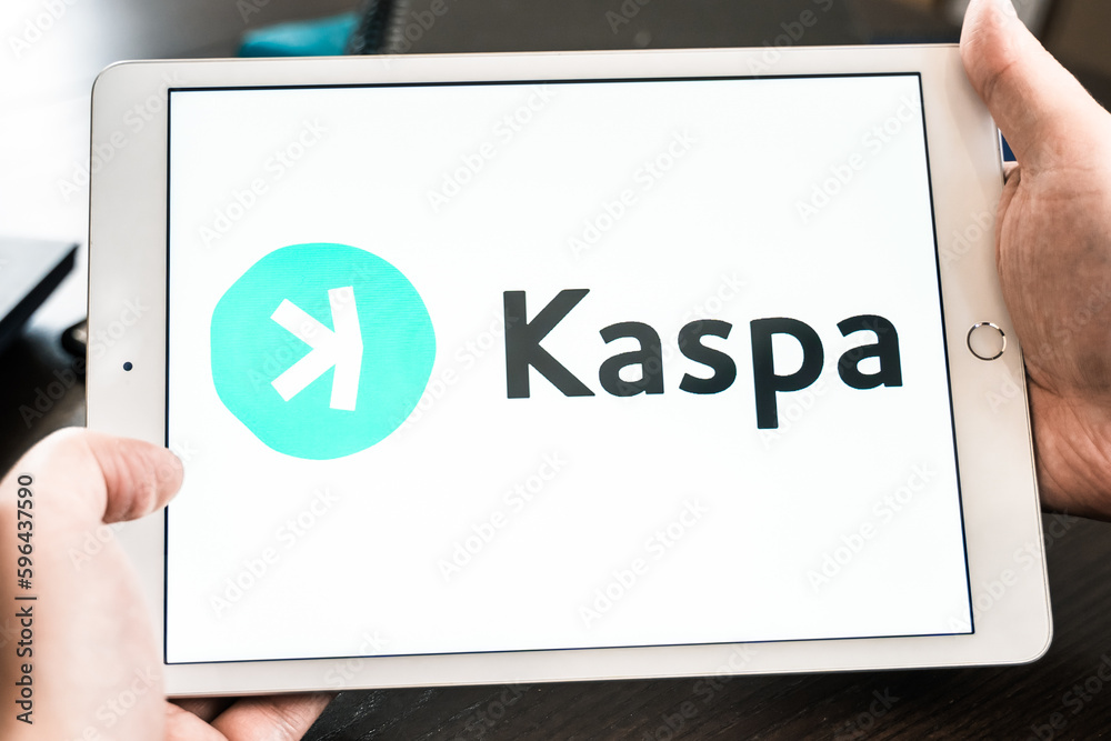 Foto de Russia Moscow 25.04.23 Logo of Kaspa mining coin in tablen ...