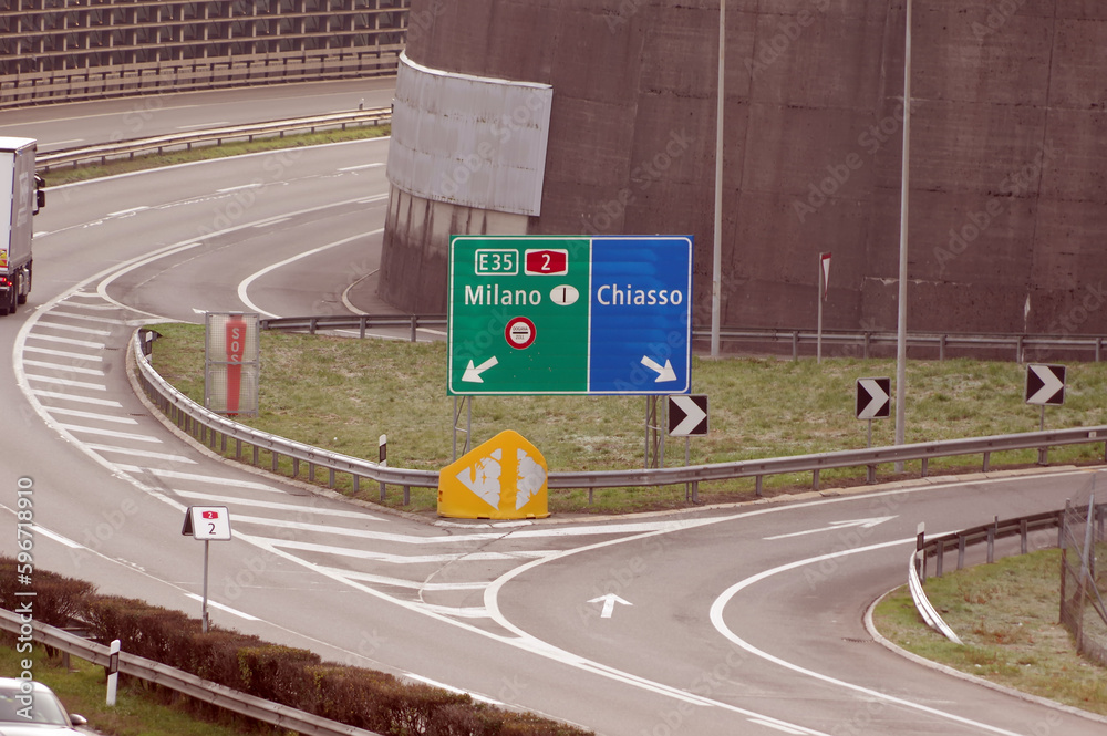 svincolo di Chiasso, autostrada A2 Svizzera Stock Photo | Adobe Stock