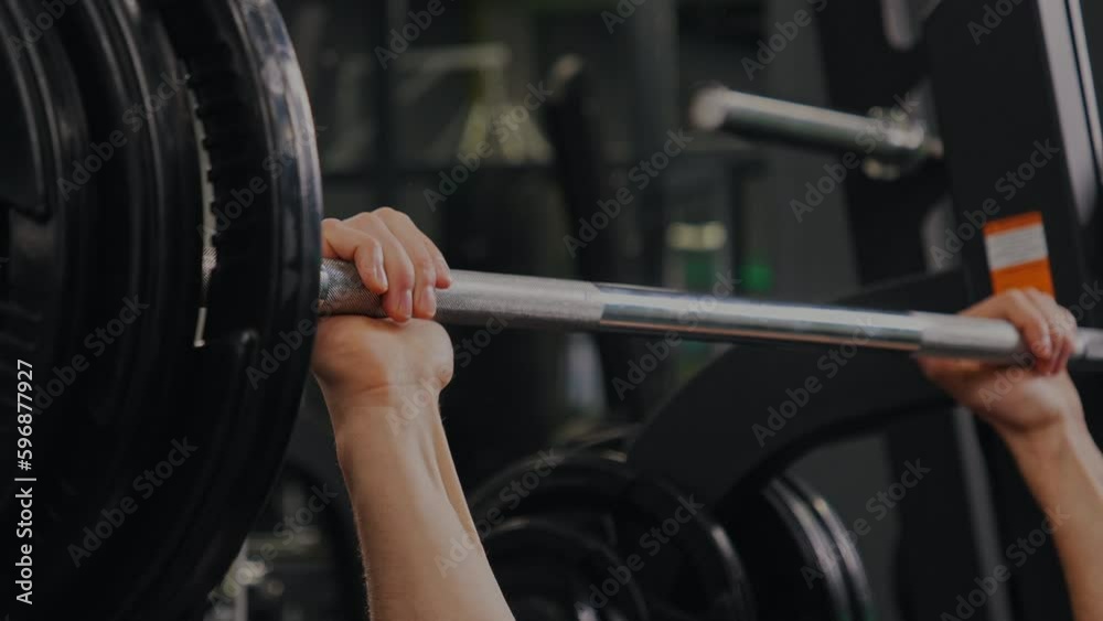 Machines Arms, Weight Bodybuilder, Arms Bench. Bodybuilder works on ...