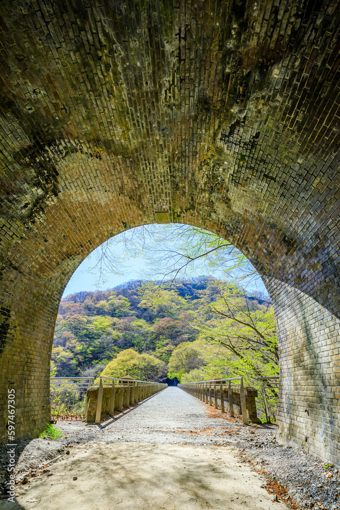 春の碓氷第三橋梁 めがね橋 群馬県安中市 Usui Third Bridge in Spring. Megane bridge. Gunma ...