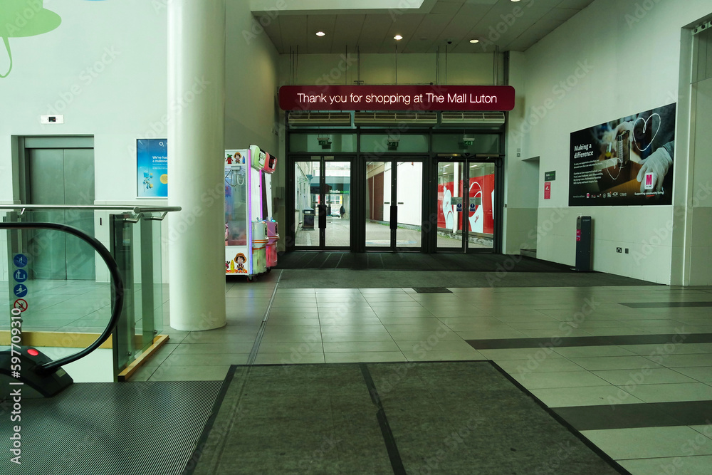 People at Indoor Shopping Mall of Central Luton City of England UK ...