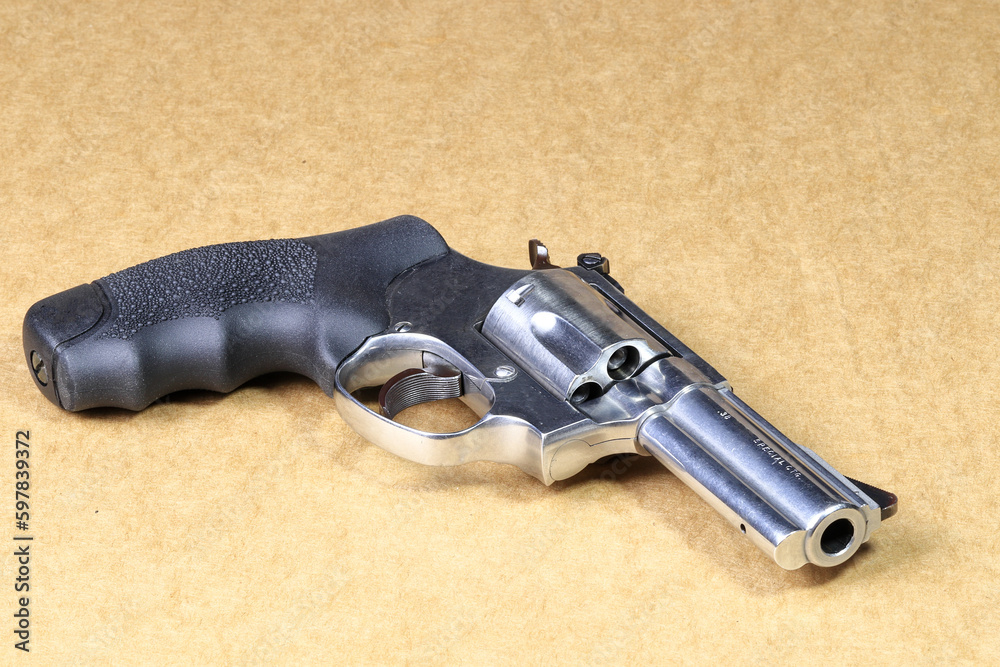 The compact revolver gun, stainless steel j-frame m60 pistol front ...